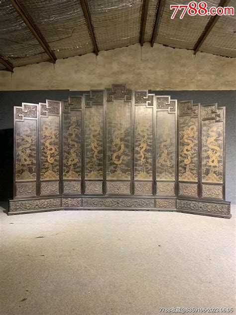 精品紫檀木九龙大屏风描金工艺此屏风为乾隆皇帝御用龙为皇家御用 价格 78000元 se94323758 木屏风 零售 7788收藏 收藏热线