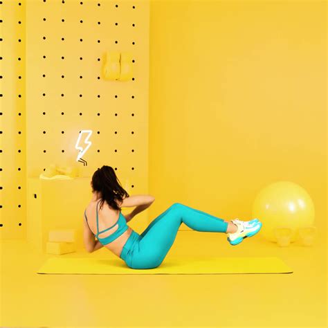 20 Best Abs Exercises To Add To Your Core Workouts From Trainers