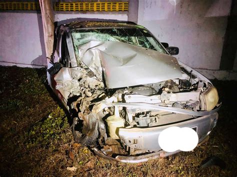 မော်လမြိုင်မြို့တွင် ယာဉ် ၃ စီးဆင့်တိုက်မှုဖြစ်ပွားခဲ့ရာ အမျိုးသမီးတစ်ဦး သေဆုံး၍ လူ ၁၁ ဦး ထိခိုက