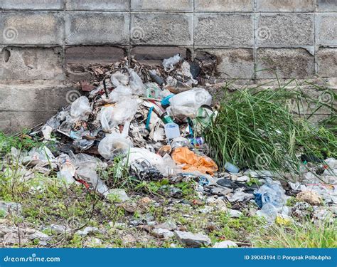 Garbage Heap Stock Photo Image Of Heap Litter Contamination 39043194