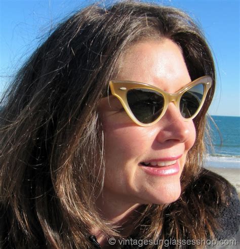 Vintage 1950s And 1960s Cats Eye Sunglasses Page 5