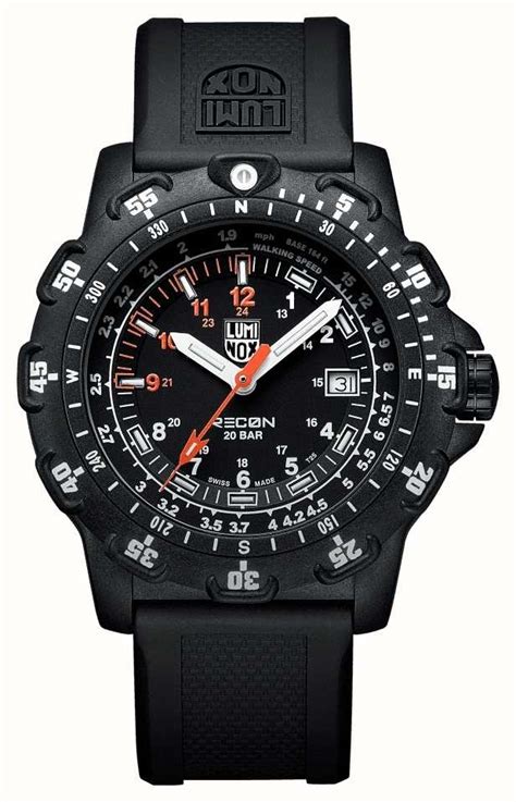 Luminox RECON Pointman XL 8822 MI First Class Watches