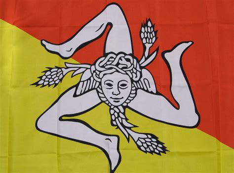 Old Sicilian Flag Sicilian Flag Symbolism Ztda