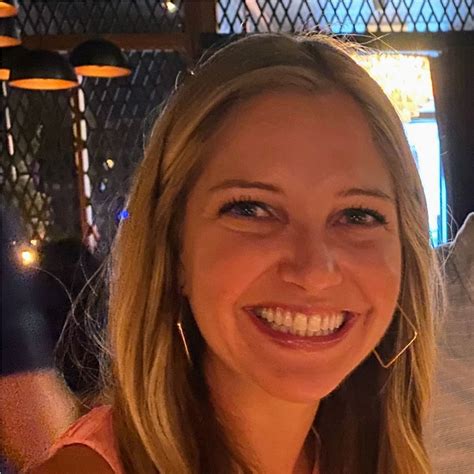 Sophie Lauer Linkedin