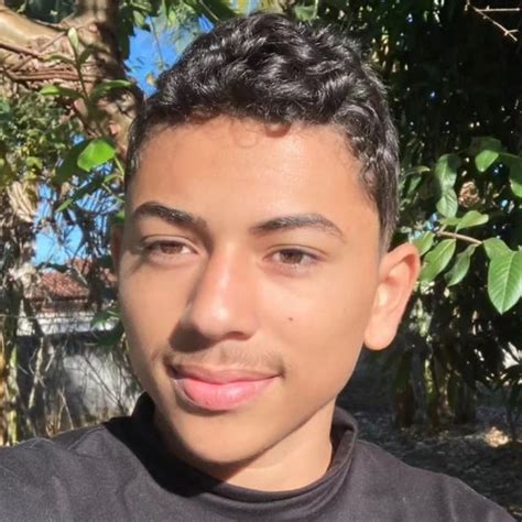 Artur Ariel Artur Ariell • Threads Say More