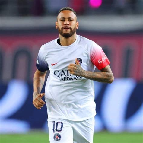 Neymar Wants To Leave Psg Psgs Brazilian Forward Neymar Informed His