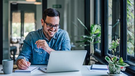 Writing A Winning CV Best Practices For Standing Out Among Applicants