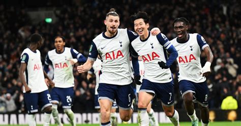 3 0로 리드하다 3 2로 추격 허용 그리고 터진 손흥민의 코너킥 다이렉트 결승 골···토트넘 리그컵 준결승행 ‘다음 상대는 리버풀