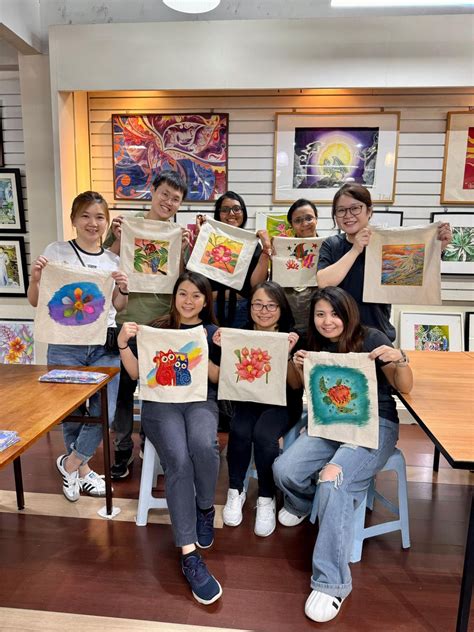 Beloudbeproud Evon Lee