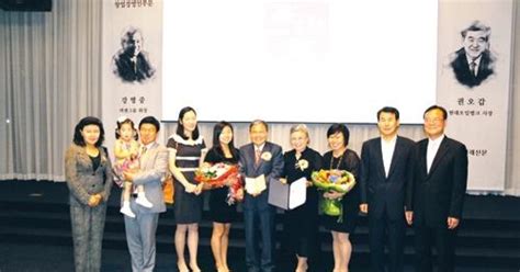 재계 인맥 대해부 1부 신흥기업 넥센 아내바라기 강 회장 큰 사위는 차관보 아들 절친은 정의선
