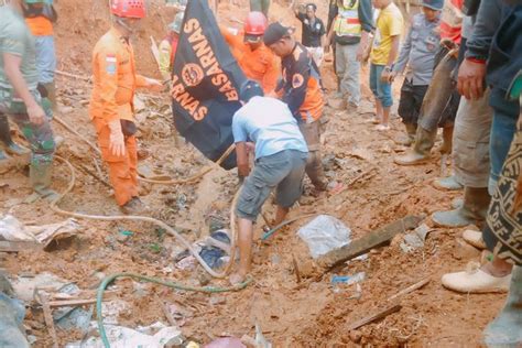 1 Korban Longsor Tambang Emas Di Kotabaru Ditemukan Tewas 4 Orang