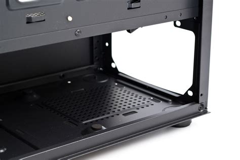 Обзор корпуса Zalman N4 - страница 2