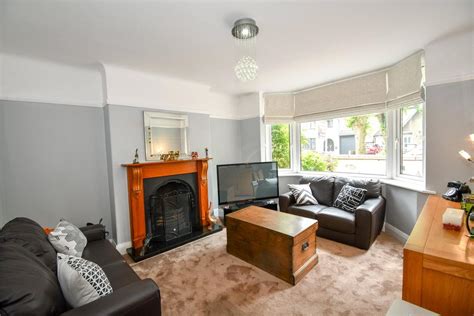 Warwick Road Upton Wirral Ch49 6nf Karl Tatler