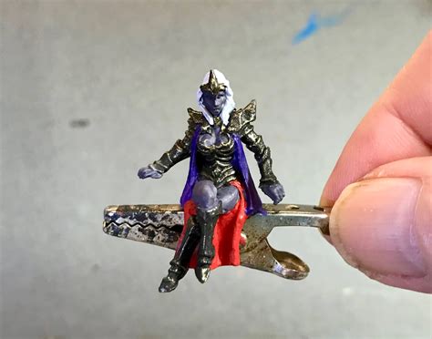 All Bones About It Dark Elf Queen On Throne Bones 4 Darkreach Figure