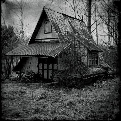 Dark Moon Hollow Taking A Look At All Things Horror Macabre And