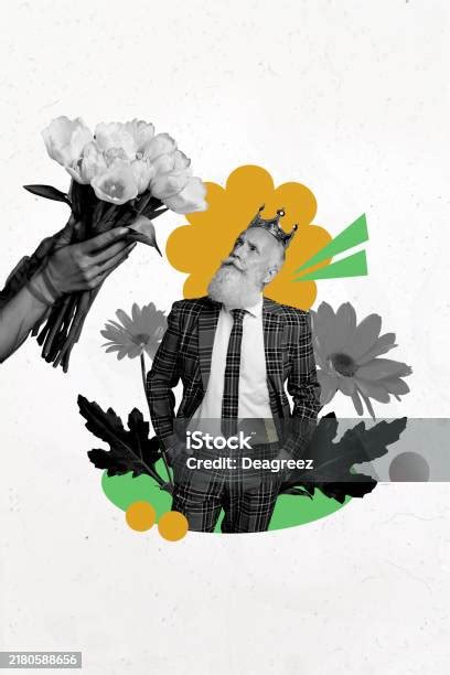 복합 트렌드 삽화 스케치 이미지 콜라주 거대한 손 홀드 꽃 꽃다발 선물 노인 남자 잘 생긴 종류 로얄 크라운 스탠드 야외 4월에 대한 스톡 사진 및 기타 이미지 Istock
