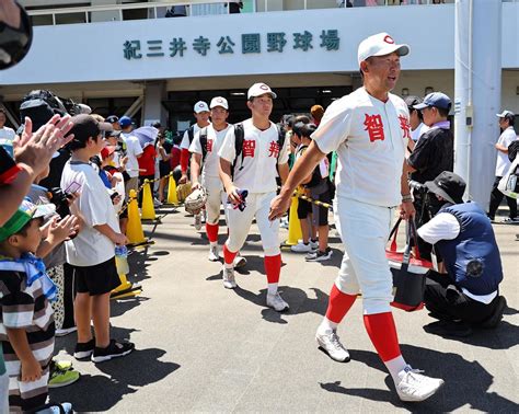 智弁和歌山「ノーサイド」の精神忘れず夏2年ぶり8強 10人和歌山南陵の練習サポート／和歌山 高校野球夏の地方大会写真ニュース 日刊スポーツ