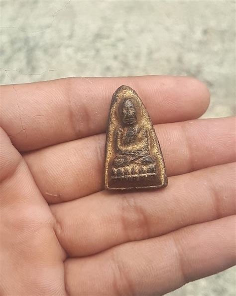 หลวงปู่ทวดวัดช้างไห้ ไม่ทราบปี Ennxo