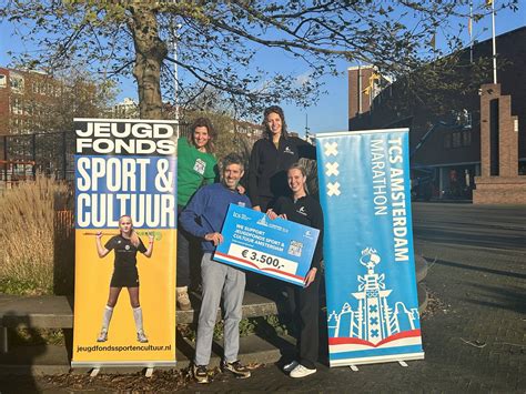 Voor Het Jeugdfonds Sport Cultuur Amsterdam TCS Amsterdam Marathon NL
