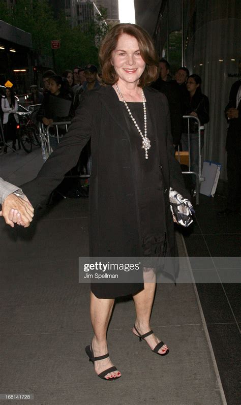 Lois Chiless Feet