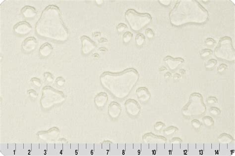 Luxe Cuddle® Paws In Natural Plush Minky Caliquiltco