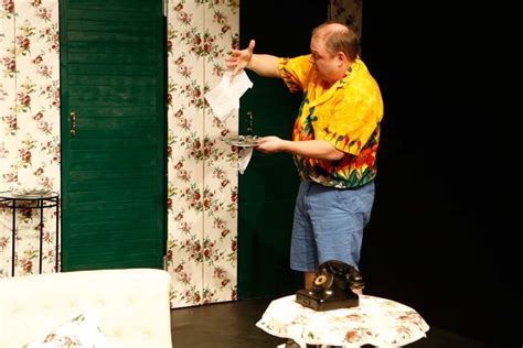 Der Nackte Wahnsinn Theater Augenblicke E V