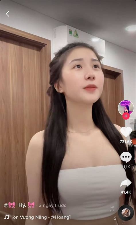 Gái Xinh Gây Sốt Với Clip 23 Giây Nhún Nhảy Remix Hạ Còn Vương Nắng
