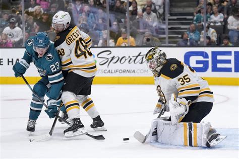 David Pastrnak Scores Twice Bruins Beat Sharks 4 2 The Press Democrat