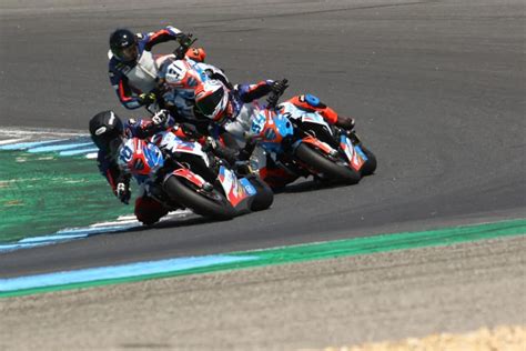 Os troféus passam a Campeonato Nacional de Naked Bikes em 2024
