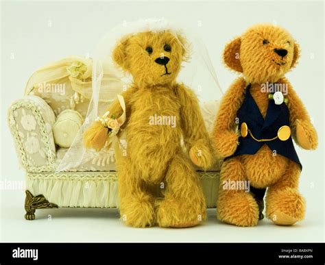 Miniature Bride And Groom Teddy Just Married Mini Bear Collection