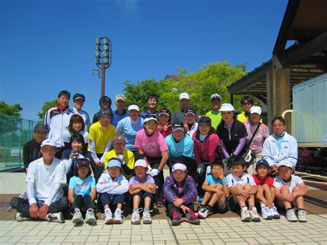 津幡町テニス協会HP 津幡町親睦テニス大会 5 11 アルバム