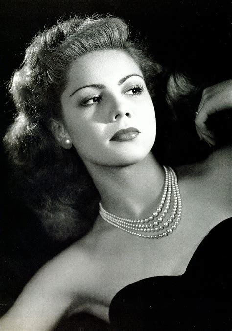 The Outgoing World Divas De La época De Oro Del Cine Mexicano Golden