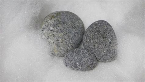 Yooperlite The Mystery Behind Its Meaning Surprising Benefits And