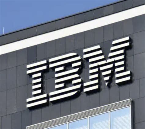 “为什么郭士纳让年亏160亿的ibm起死回生，到底他做对了什么？” 知乎