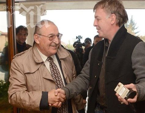 Внучката на Пената се оказа по умна от щерките на Сираков Стоичков и