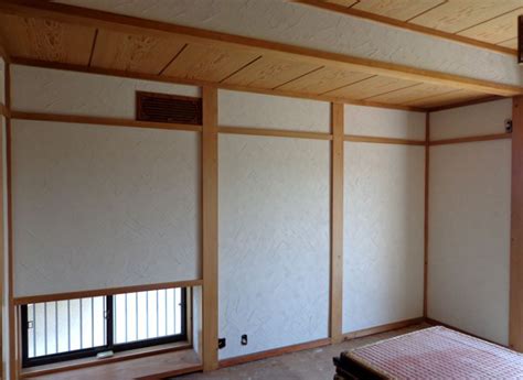 和室の壁を「ハイブリッド珪藻土」で仕上げ。（模様つき） Home Room Divider Home Decor