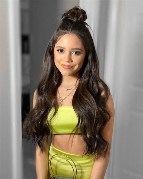 รายการ 103 ภาพ ภาพยนตร์และรายการทีวีที่มี Jenna Ortega อัปเดต