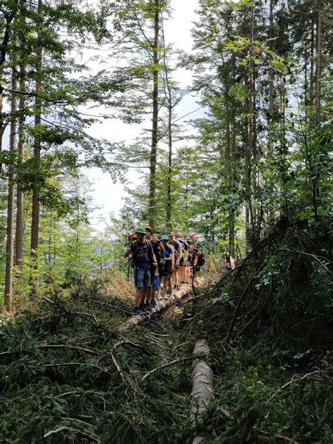 Turistický kurz Beskydy Biskupské gymnázium Hradec Králové