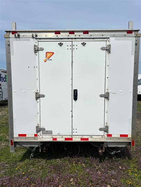 2002 Ford Econoline E350 Super Duty Cutaway · Van Cab Chassis 2d