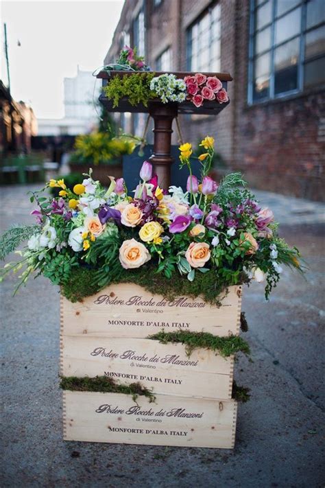 15 Methods To Turn Wine Crates Into Something Else