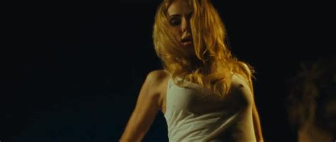 Naked Marina Shako In Unforgotten Shadows