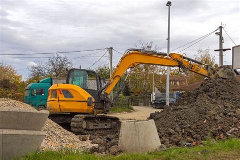 Excavator Digging Dirt Stock Image Image Of Sewer Fall 263548361