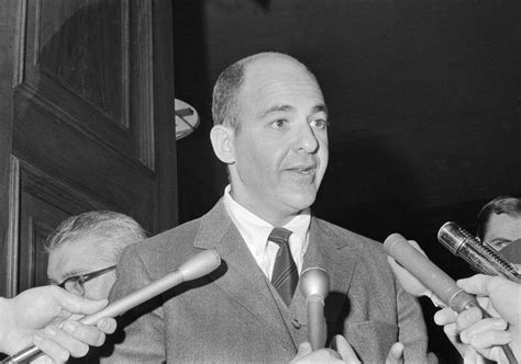 Dr Cyril Wecht Celebrity Pathologist Who Argued More Than 1 Shooter Killed Jfk Dies At 93 R