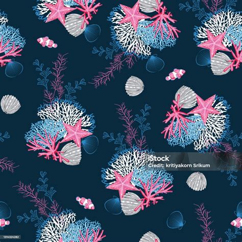 화려한 수중 해양 원활한 패턴 벡터 손 바다 조개 불가사리 패션 직물 섬유 벽지 커버 웹 포장 및 모든 인쇄연체 설계와 함께 산호를 그린 물에 대한 스톡 벡터 아트 및 기타