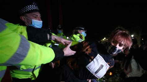 Sarah Everard Memorial Arrests As Police Clash With Crowds At