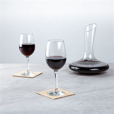 Bev Tek 16 Oz Polycarbonate Wine Glass 3 12 X 3 12 X 9 14 48