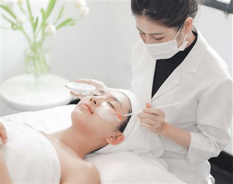 Các Bước Phục Hồi Da Sau Peel An Toàn Và Khoa Học