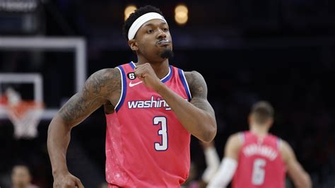 4 Ways Bradley Beal Raises Suns Championship Ceiling