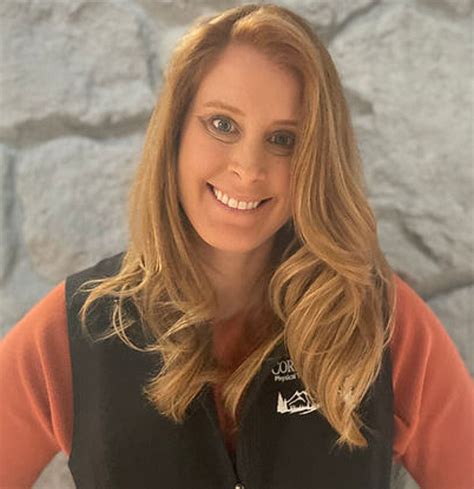 Dr Amanda Thome Pt Dpt Certified Balancewear Clinician Sandpoint Idaho Balancewear™