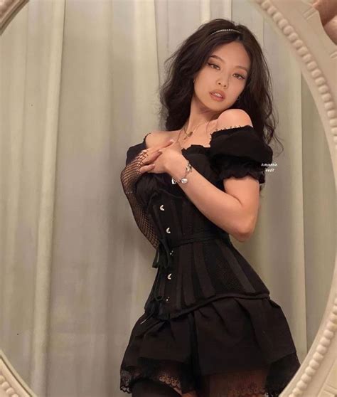 Jennie Faceswap Редакции Vogue Стильные наряды Стиль